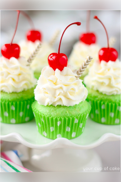 15 Delicious St. Patrick's Day Cupcakes To Try In 2026