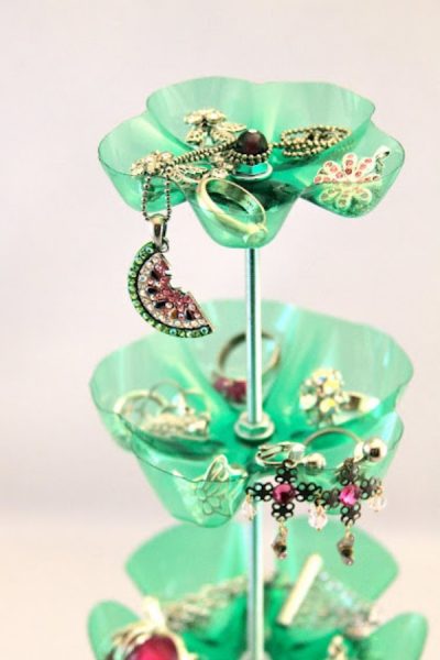 25+ Incredible Plastic Bottle Crafts For Kids To Enjoy